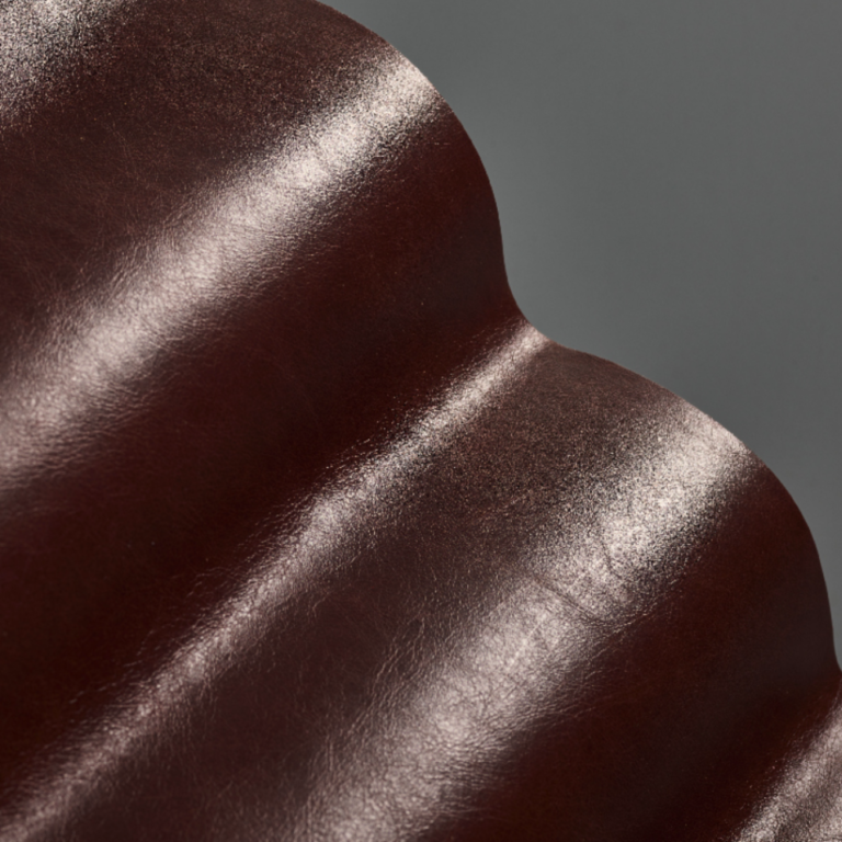 Old English Hazel - Crest Leather