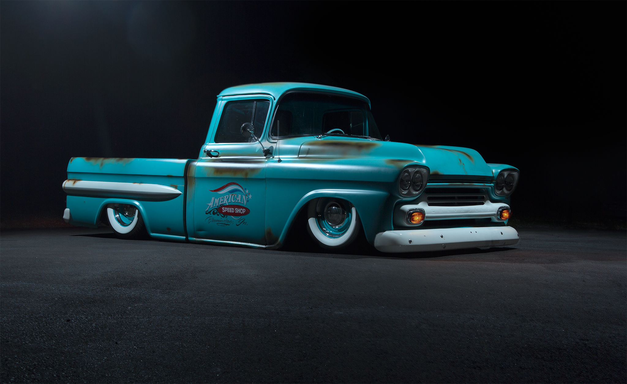 Vintage Chevrolet - Crest Leather