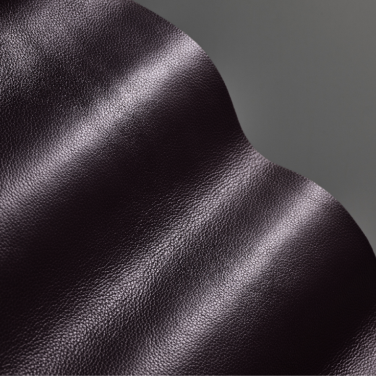 Shelly Blueberry Crush - Crest Leather