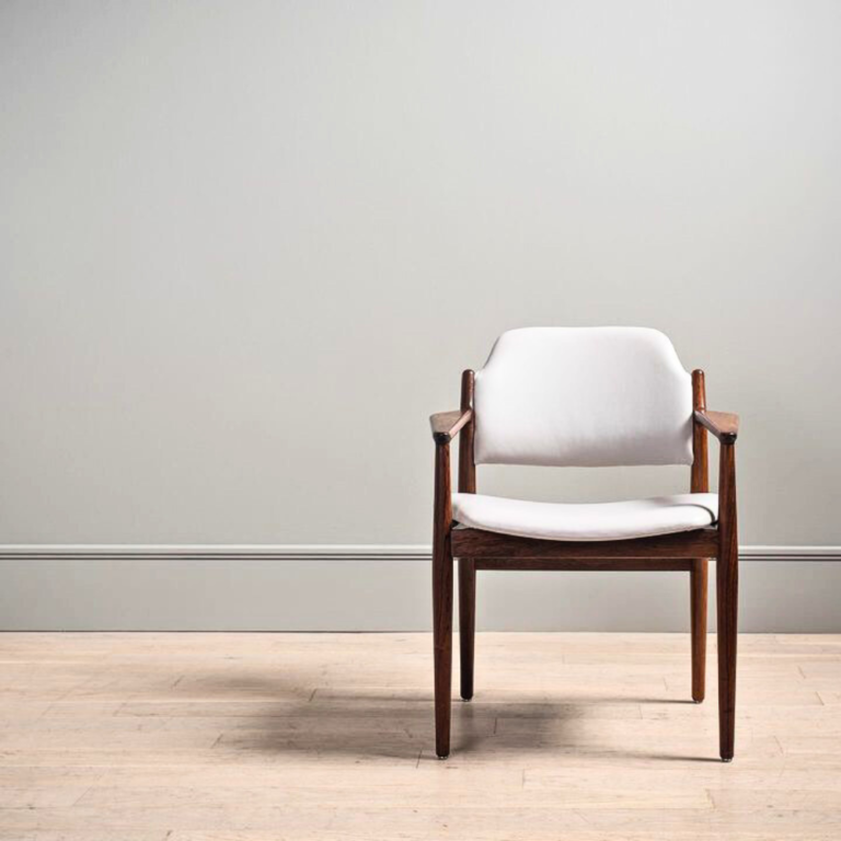 Arne Vodder Armchair | Case Study