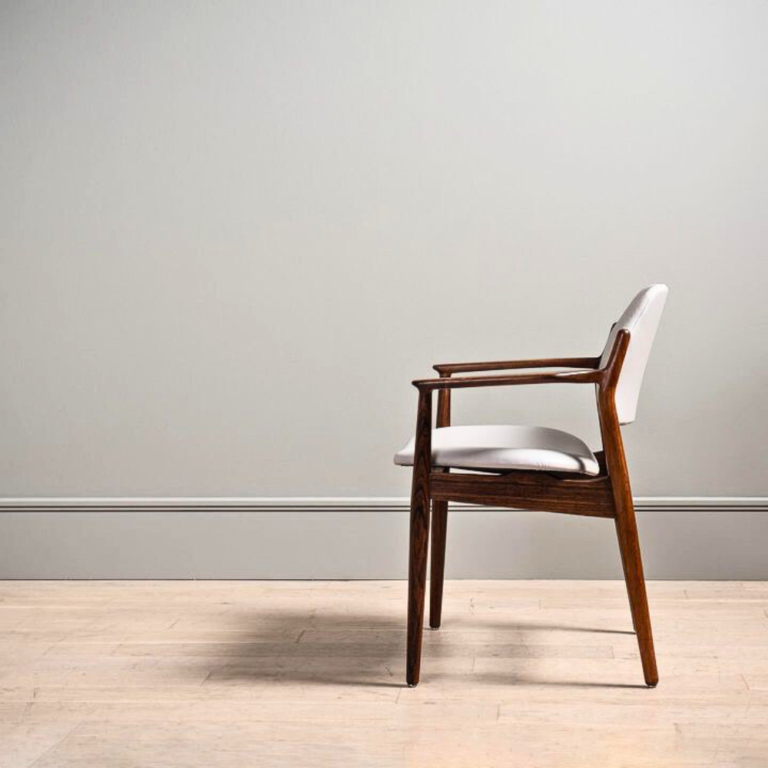 Arne Vodder Armchair | Case Study